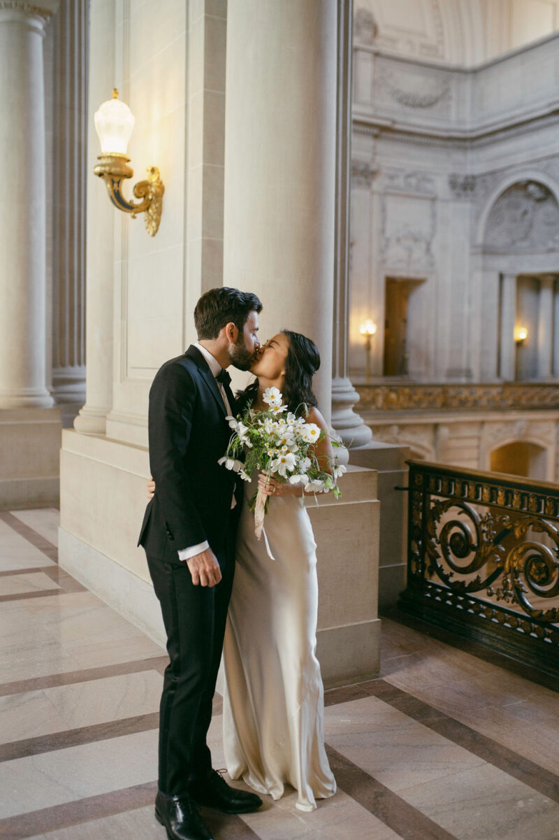 A Simple + Elegant SF City Hall Elopement